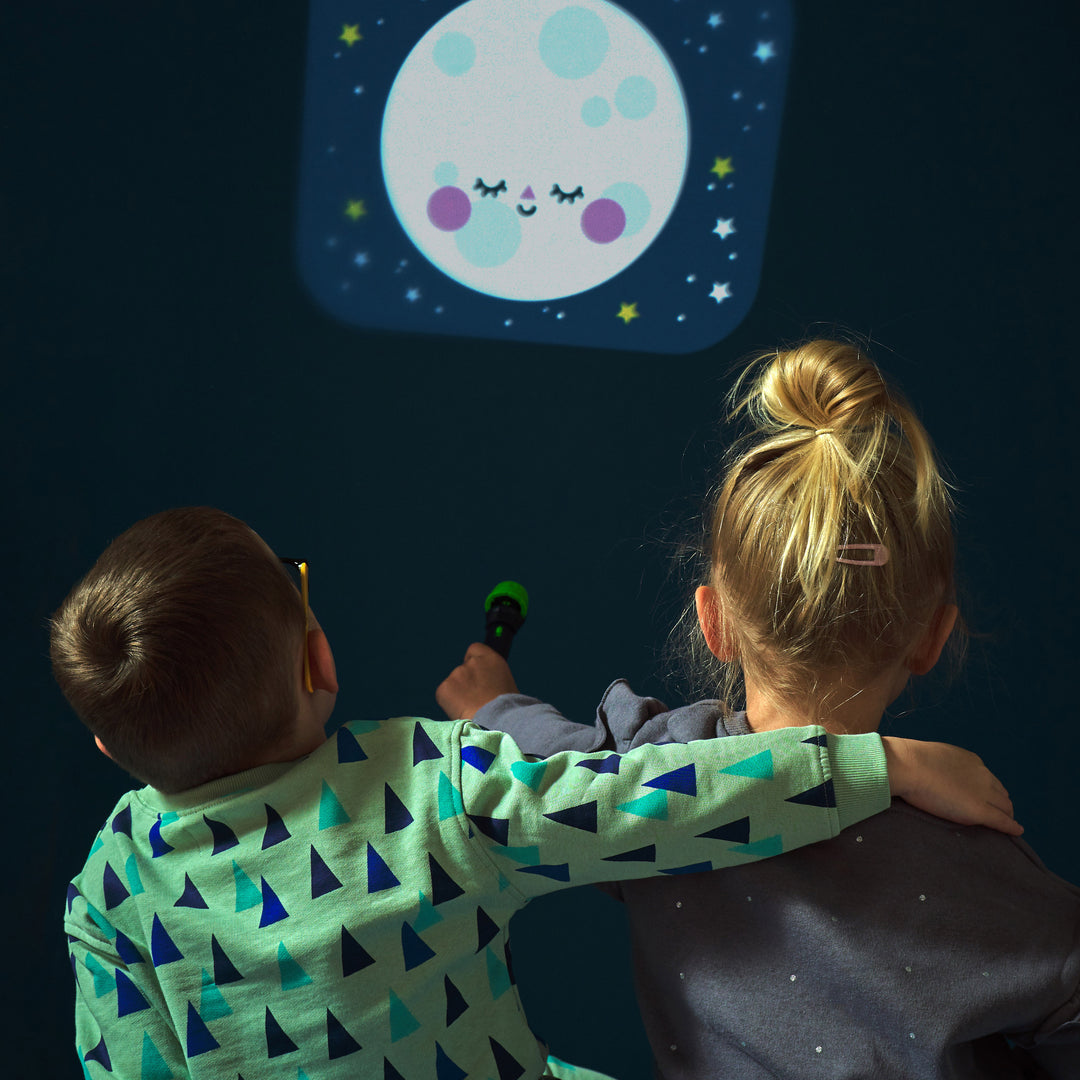 Kidoki Space Stories Storybook Flashlight – Kikkerland Design Inc