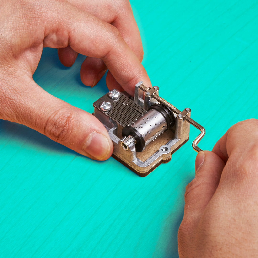 Imagine Music Box – Kikkerland Design Inc