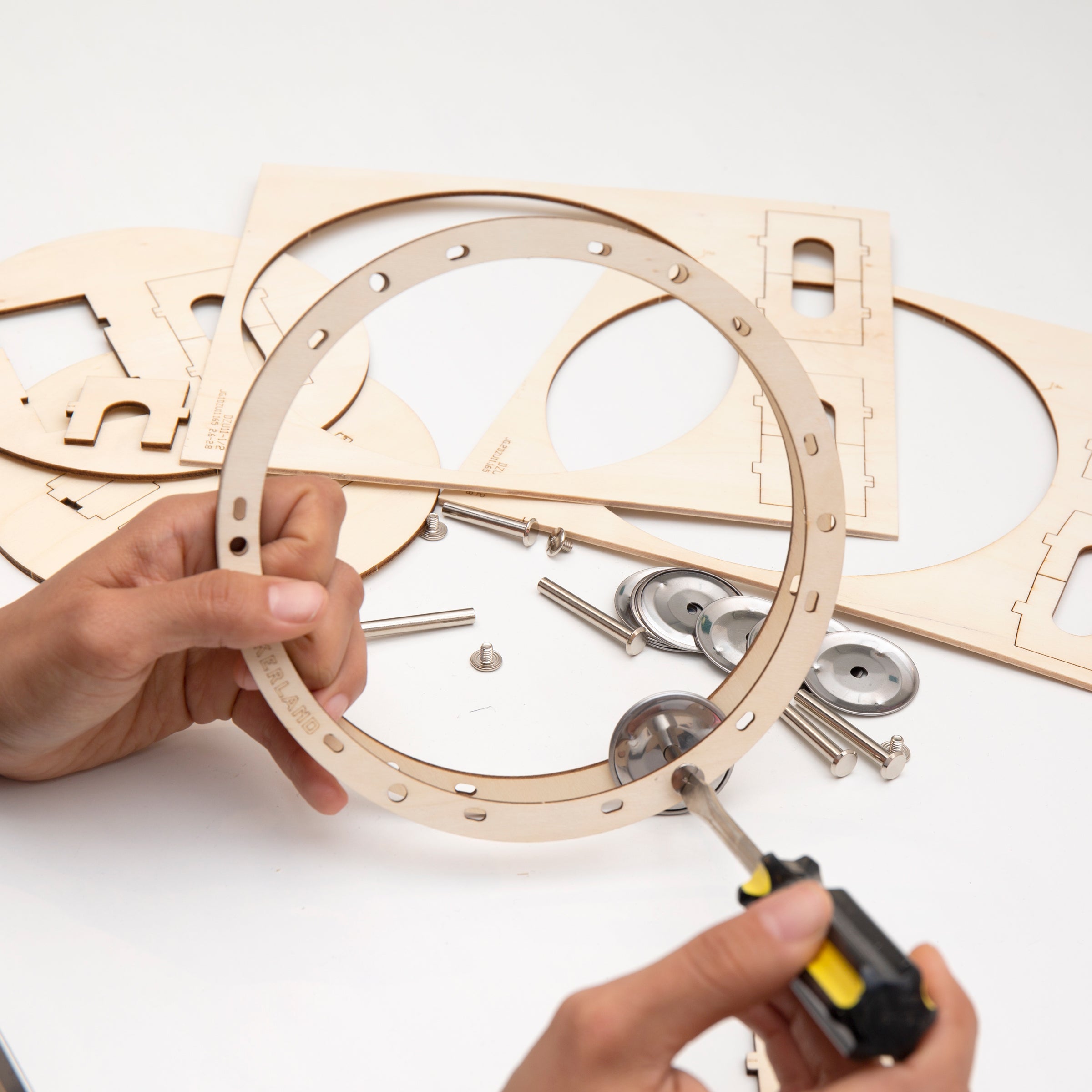 DIY Tambourine Kit – Kikkerland Design Inc