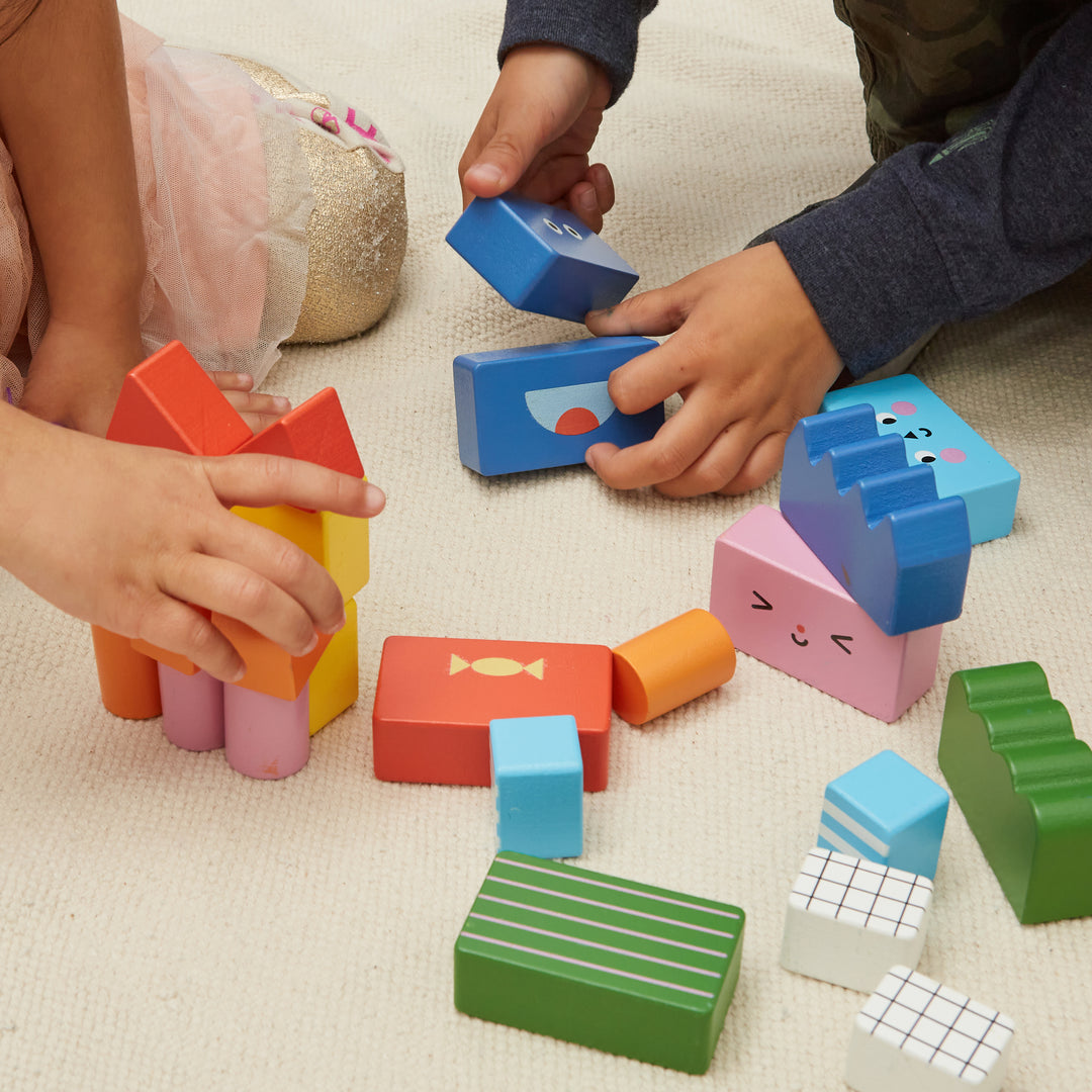 Kidoki Stack & Mix Wooden Building Blocks – Kikkerland Design Inc