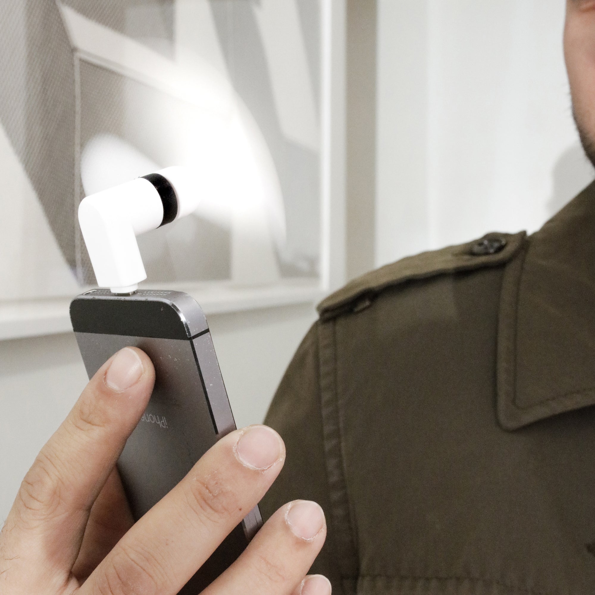 iPhone Super Fan With OVP — Kikkerland Design Inc