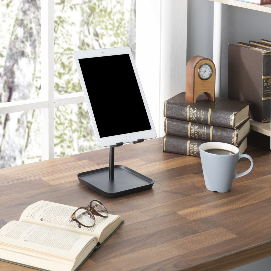 The Perfect Tablet Stand – Kikkerland Design Inc